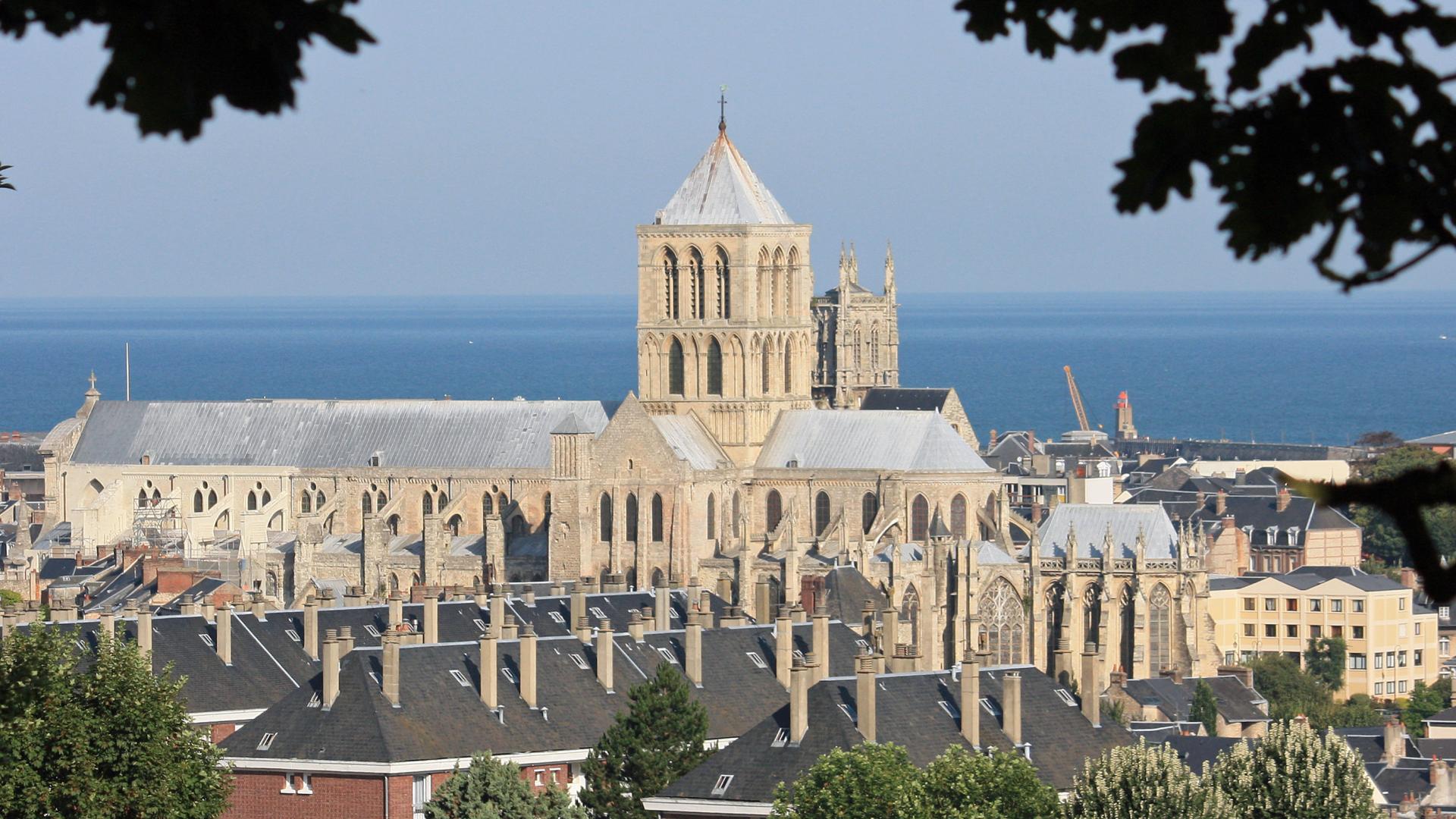 The Abbey of the Holy Trinity | Office de Tourisme de Fécamp