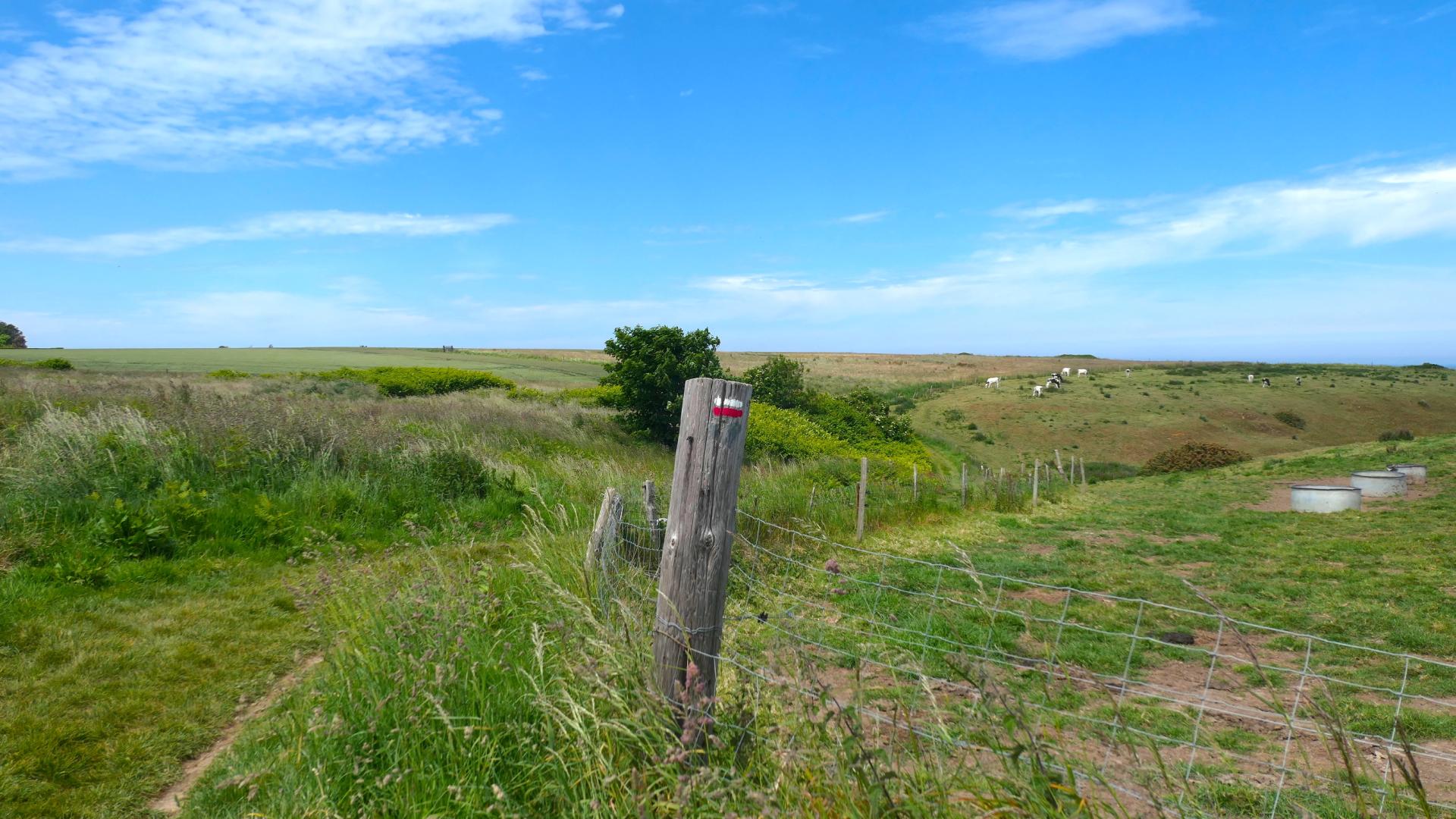 Hiking on the GR21 | Office de Tourisme de Fécamp